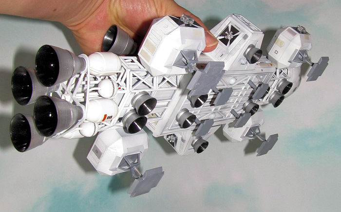 MPC 14" Eagle 4 w Lab Pod and Spinal Booster, by Dan Lee